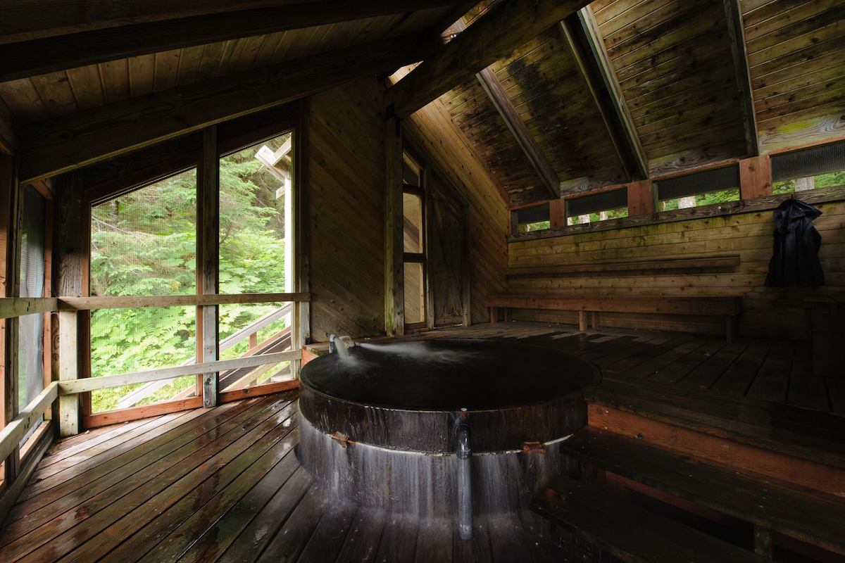 11 Best Hot Springs In Alaska To Relax You